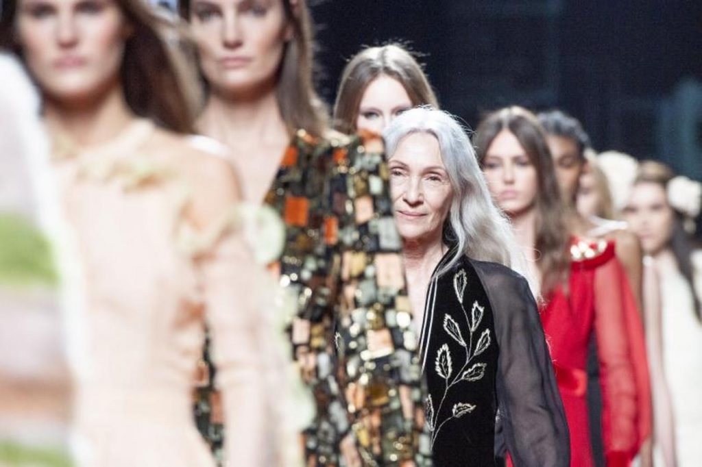 About Corina – Haute Couture Embroidery School Barcelona